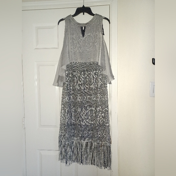 SLNY | Dresses | Slny Silver And Black Dress Like New | Poshmark